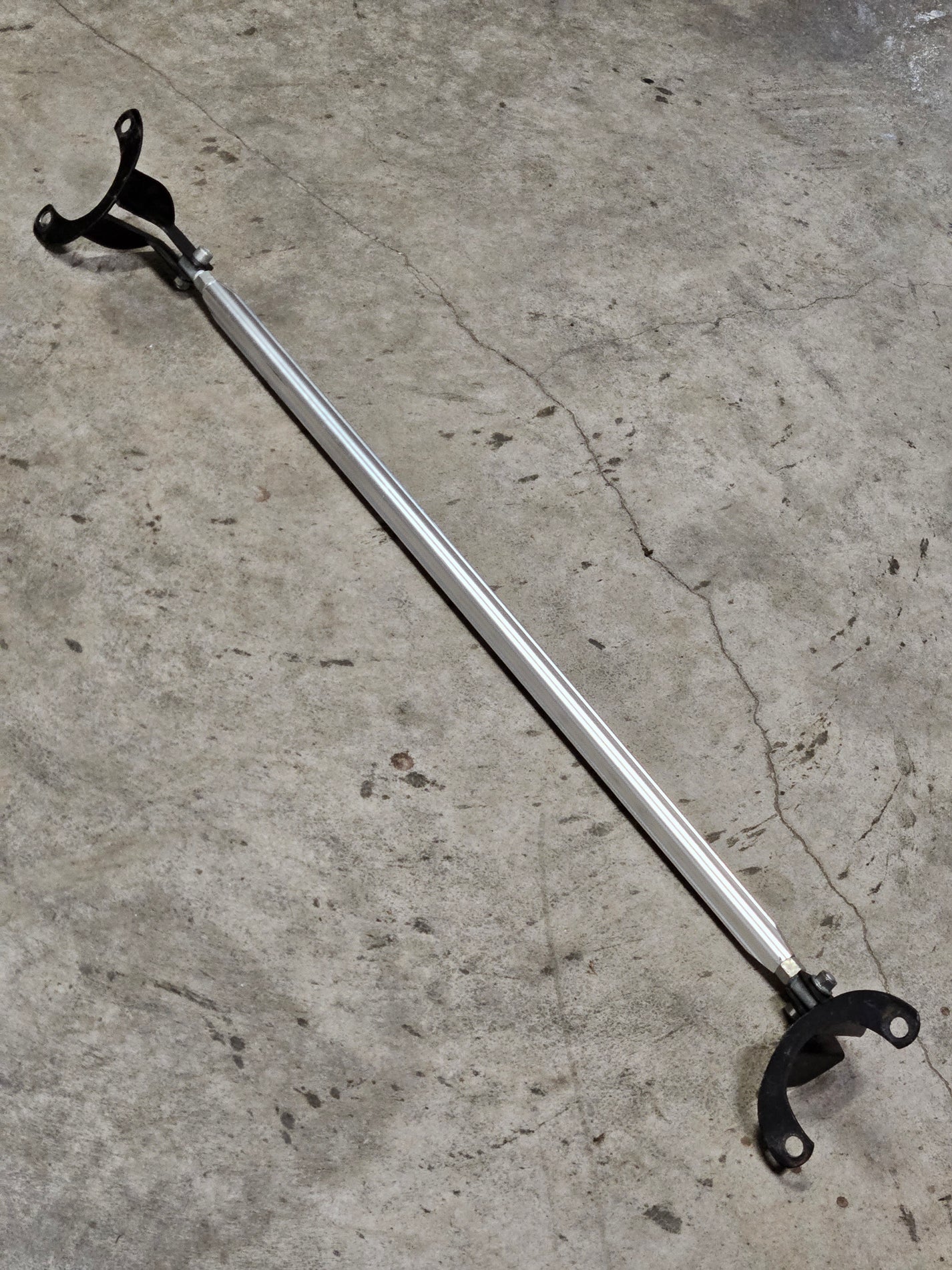 Evo 8-9 Rear Strut Bar – Black Diamond Speed Shop